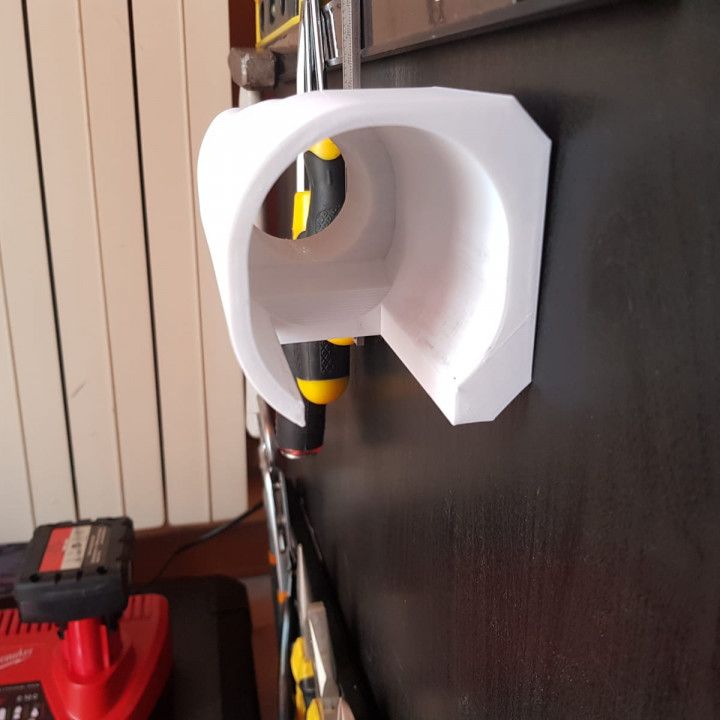 3D Printable Milwaukee Drill holder by Vincenzo Foti