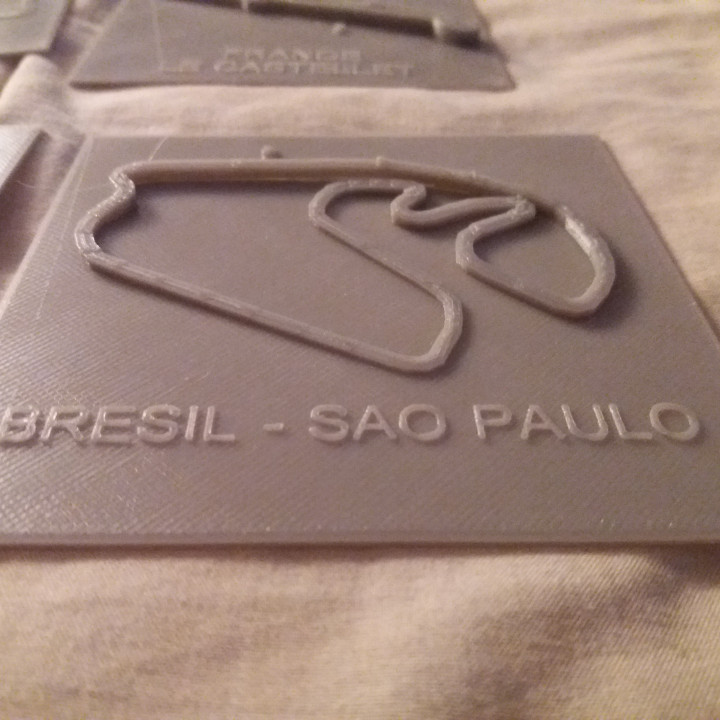 3D Printable F1 Tracks with elevation by Thom By