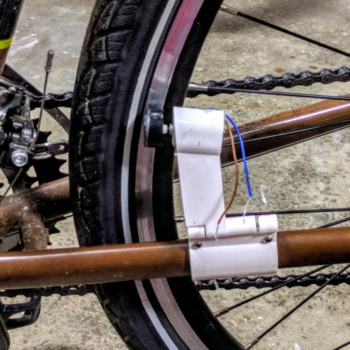 3D Printable Bike 5V Generator that Clamps on for Phone or 5V ...