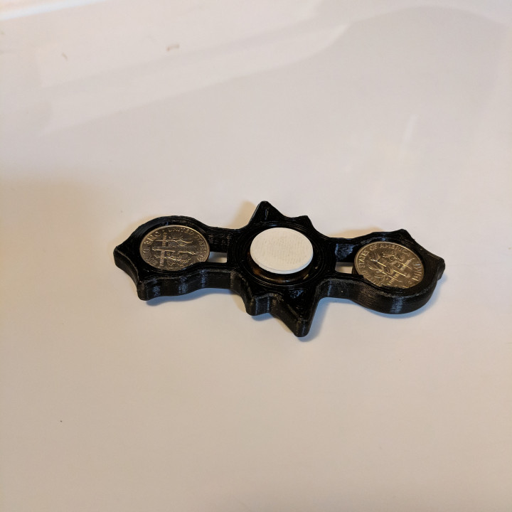 3D Printable Wavy spinner by Mark Tyler williams
