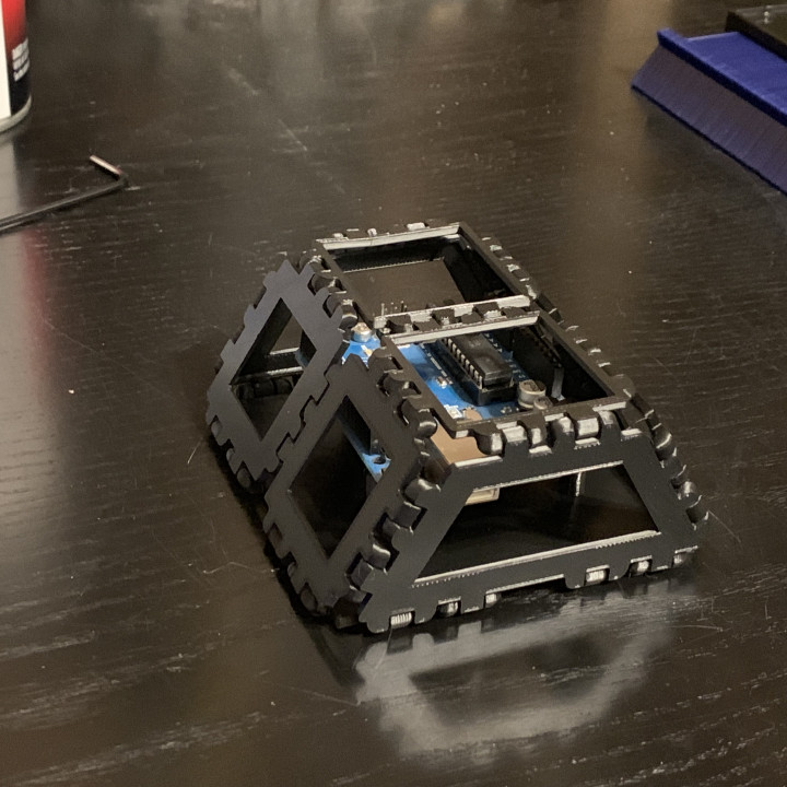 3D Printable Polypanels Arduino Mount by Mike Holczer