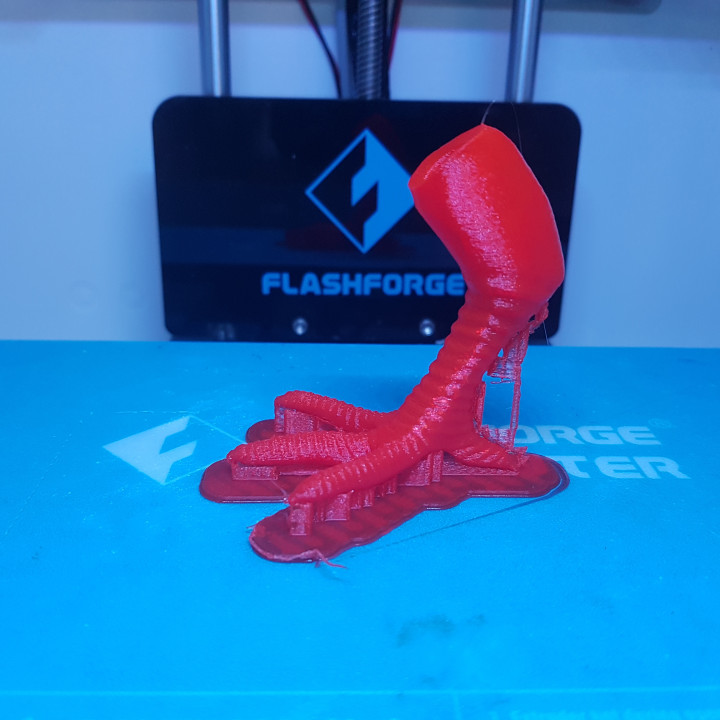 3D Printable Prosthetic Chicken Leg for Hopalong. by Naomi McDonald