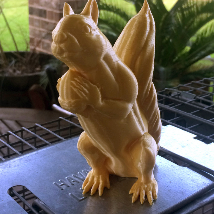 3D Printable Squizzle! A Supports Free Squirrel Sculpt by Louise Driggers