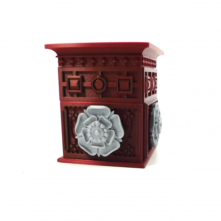 3D Printable The Tudor Rose Box (with secret lock) by Louise Driggers