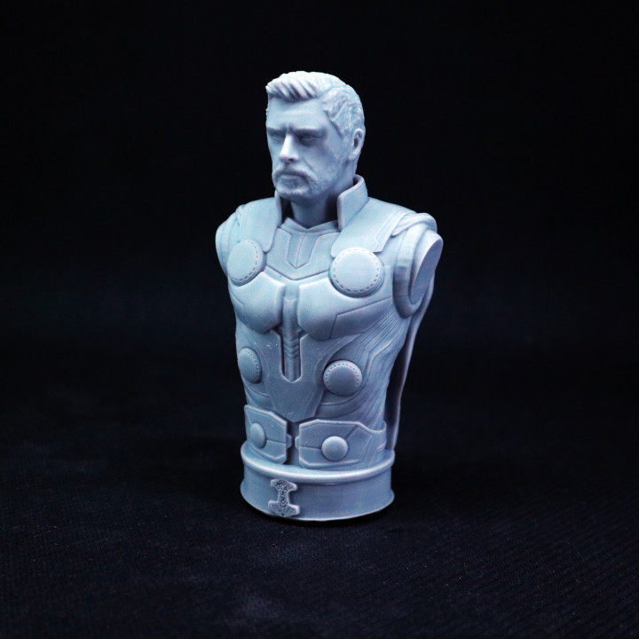 3D Printable Thor - Avengers Infinity wars by Fotis Mint Studios