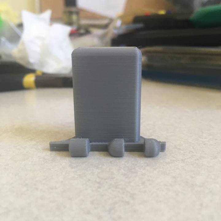 3D Printable Polypanel Shirt Clip by Nicolas Curci