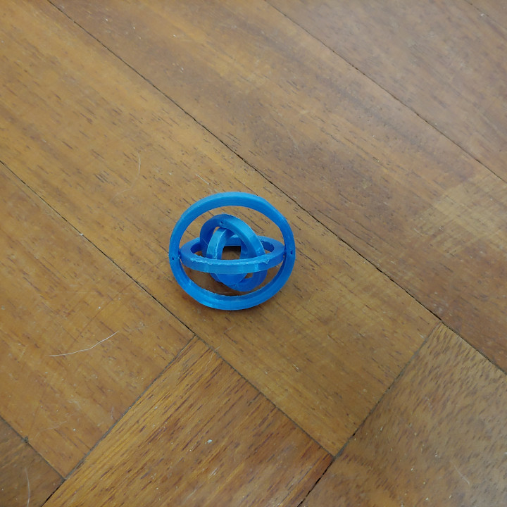 3D Printable Gyroscope by Riccardo Cova