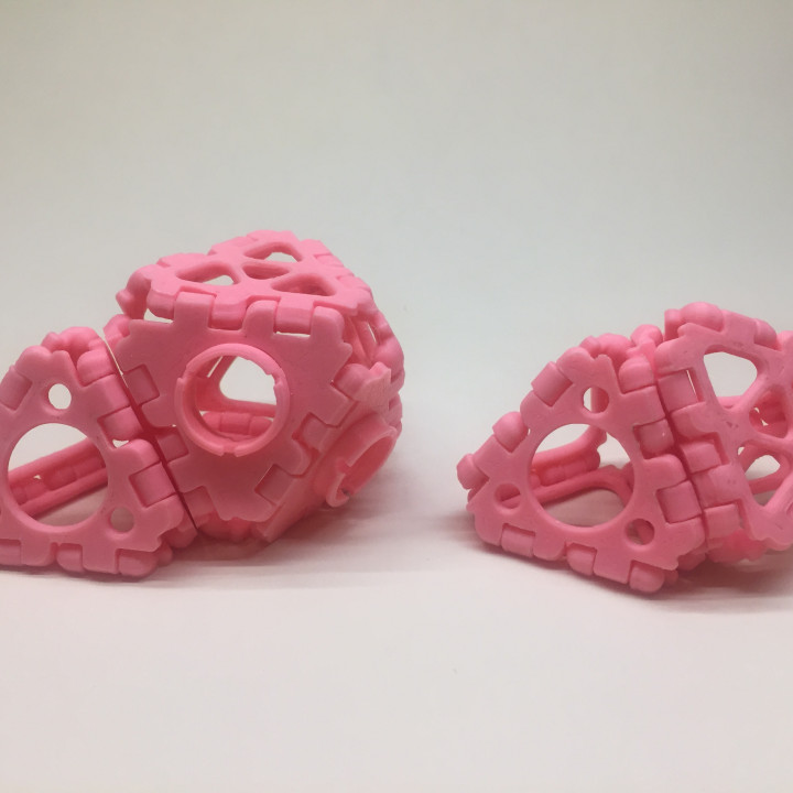 3D Printable triangle circle hole panel with connector by Ethan Bender