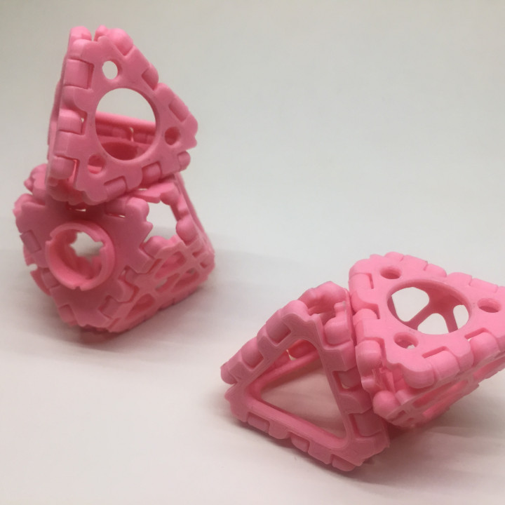 3D Printable triangle circle hole panel with connector by Ethan Bender