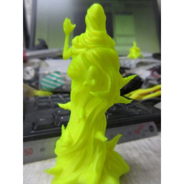 3D Printable Shadow lady witch by Sinofw