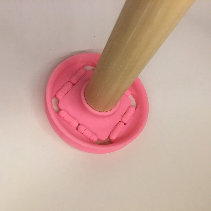3D Printable square wheel/pulley by Ethan Bender