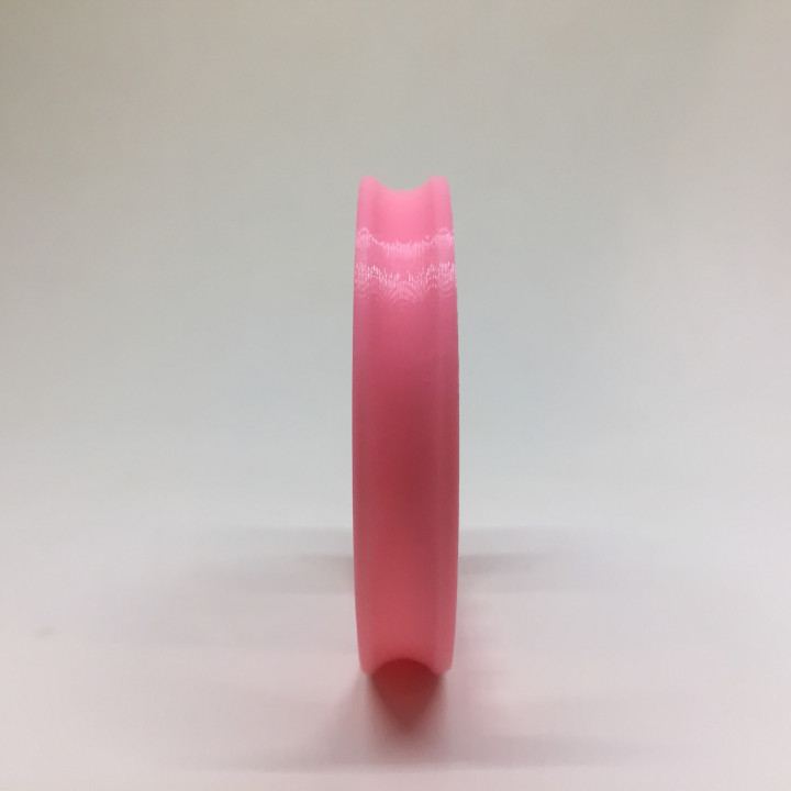 3D Printable square wheel/pulley by Ethan Bender