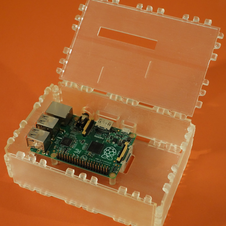 3D Printable PolyPanel Raspberry Pi case by Martin Schmidt