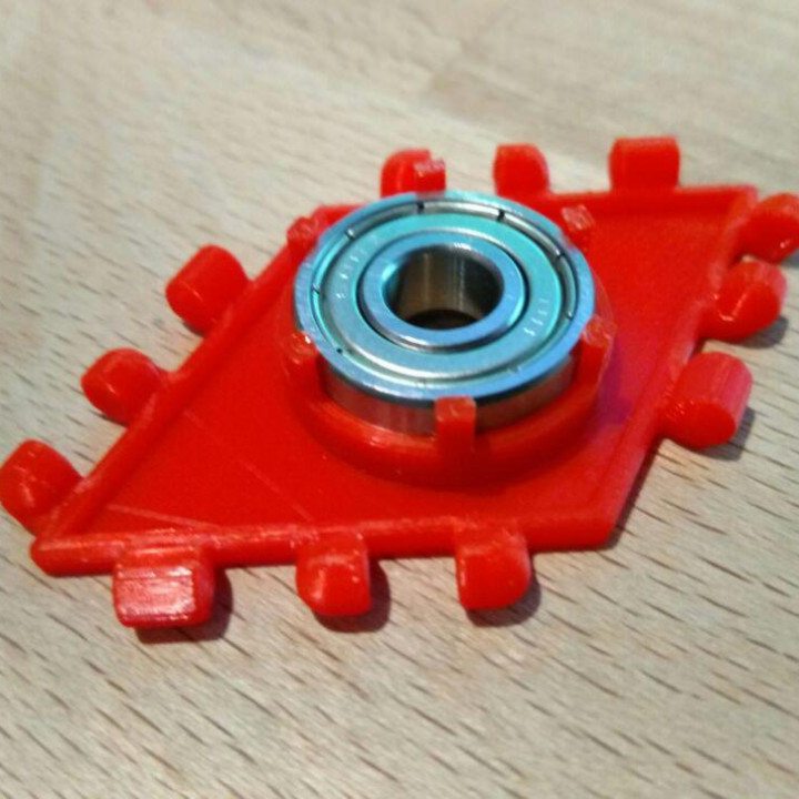3D Printable Ball bearing holder by Michel Schmidt