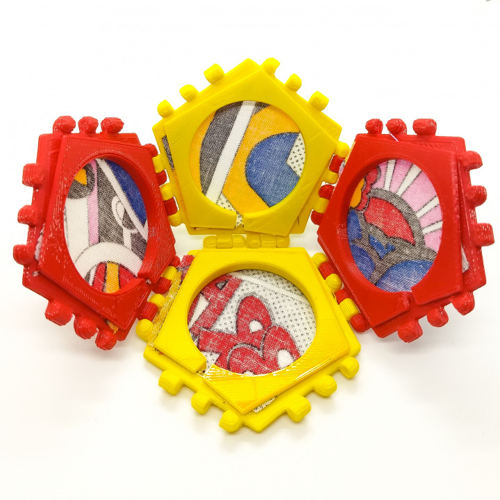 3D Printable Polypanels Pentagon for textiles by Mirco Rottermaier