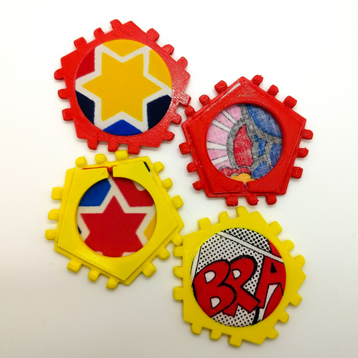 3D Printable Polypanels Pentagon for textiles by Mirco Rottermaier