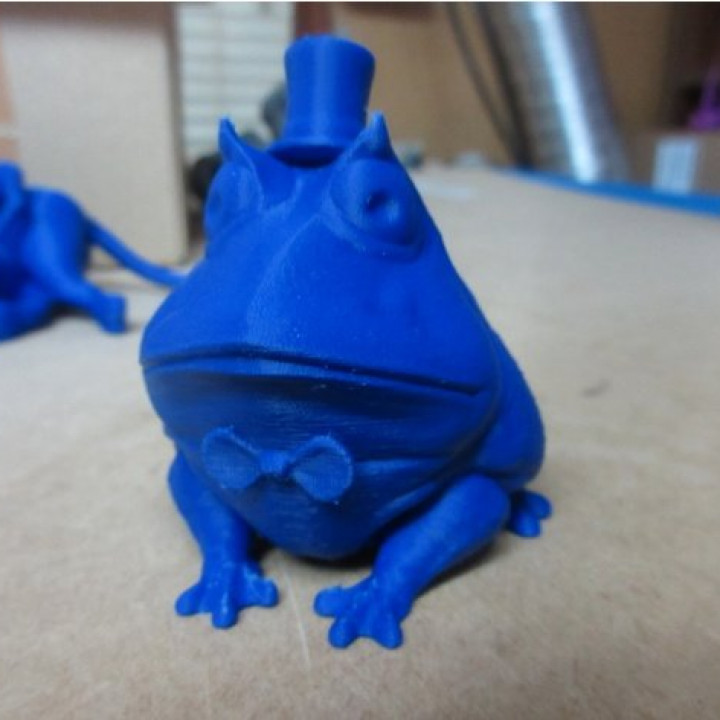 3D Printable Dapper Frog by Matthew Kean