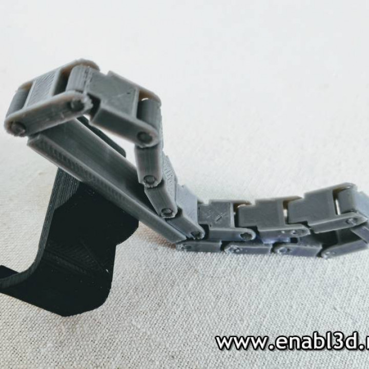 3D Printable Articulated Connector Parts by ENABL3D.ME