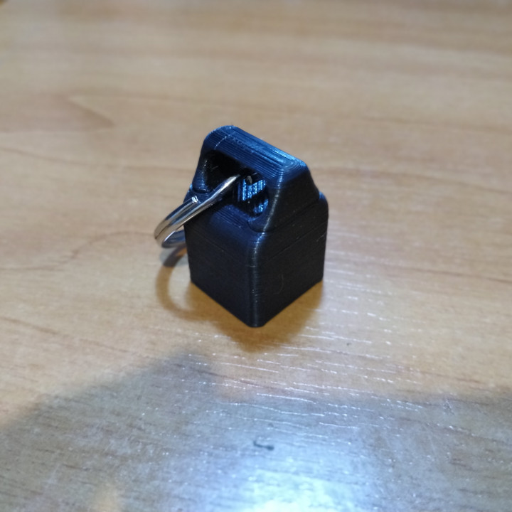 3D Printable Usb Type C Keychain by Luca Pangaro