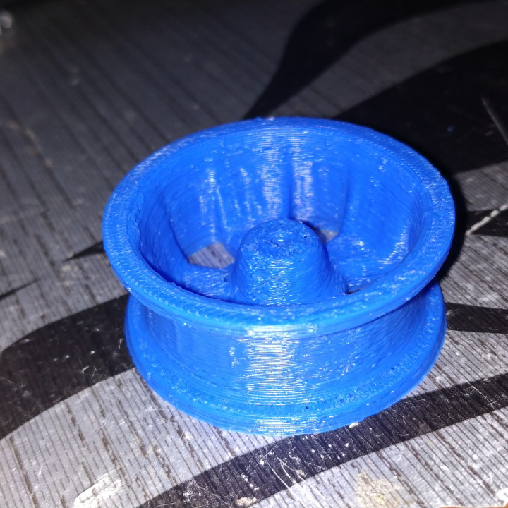 3D Printable Simple Wheel by Bruno Henrique Dos Santos