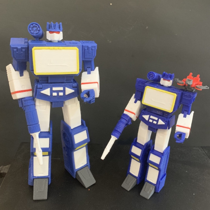 3D Printable G1 soundwave by Yeung Tim