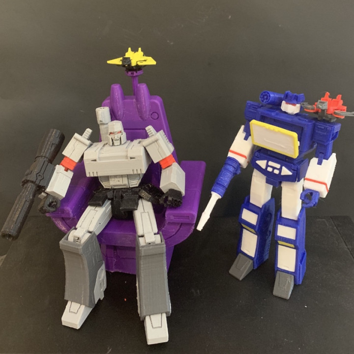 3D Printable G1 soundwave by Yeung Tim