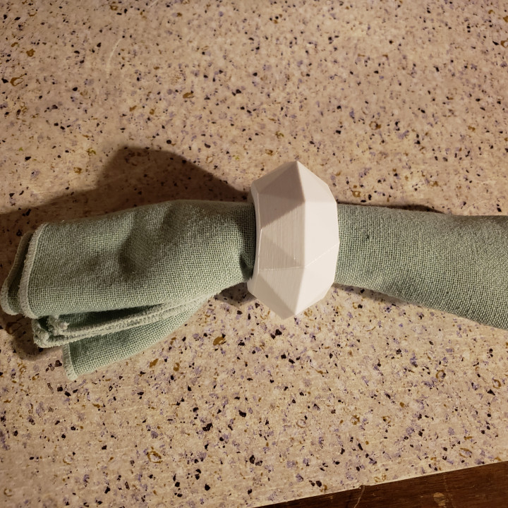 3D Printable Geometric Napkin Ring by Robin Lamb