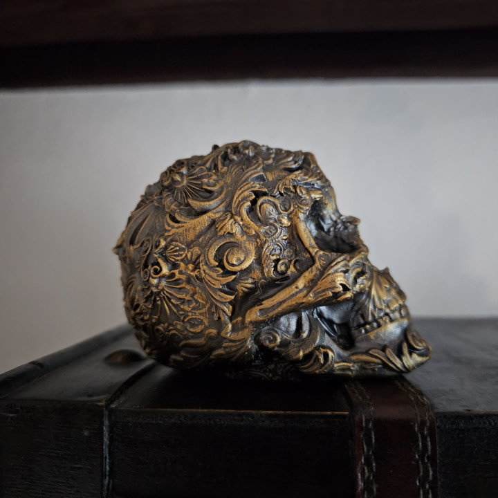 3D Print of Fancy Skull 2 - HIGH RES - NO SUPPORTS by mikes8