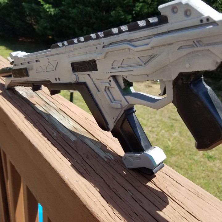 3D Printable R301 Carbine-Apex Legends by T-E-C
