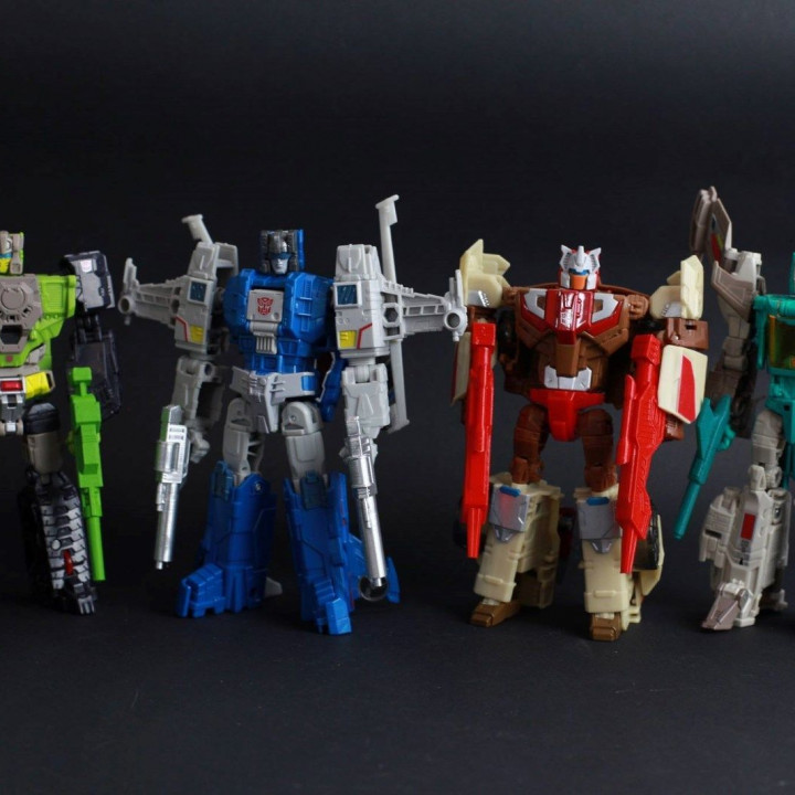 3D Printable Classic/Universe Autobot Headmaster Weapons by Marcin