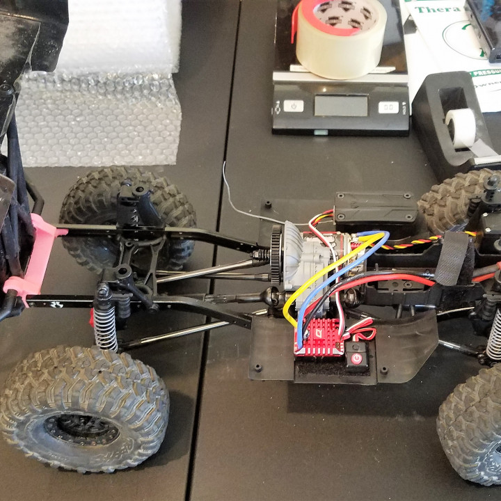 3D Printable SCX10 / SCX10-II Honcho Rear Cage Hinge Mount by Jeffrey ...