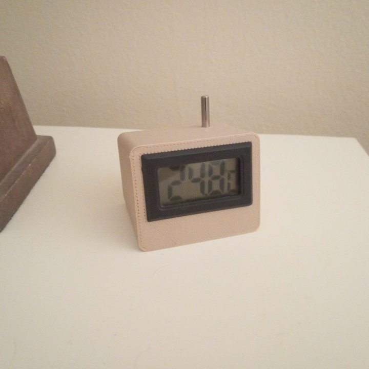 3D Printable Digital Thermometer Box by Kutluhan