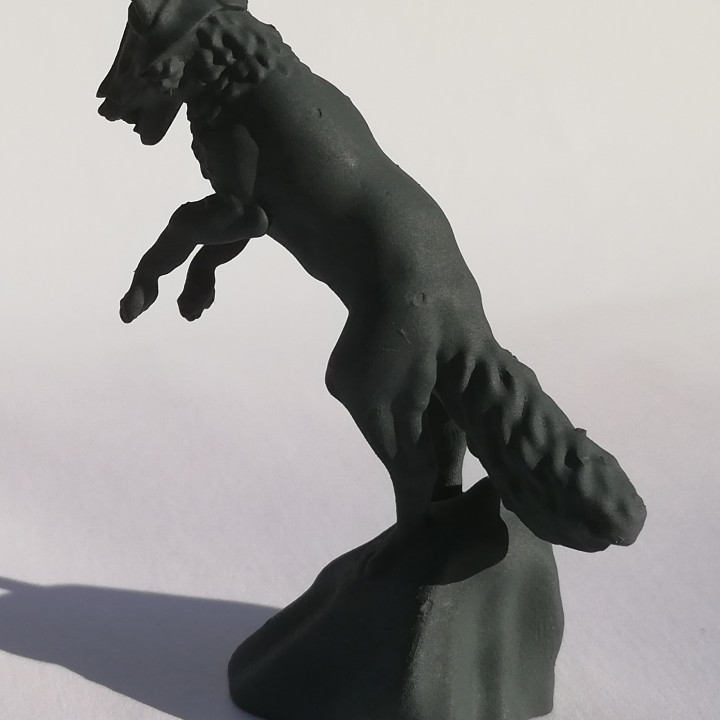 3D Printable War Fox Miniature (28mm) by Juhász Gergely