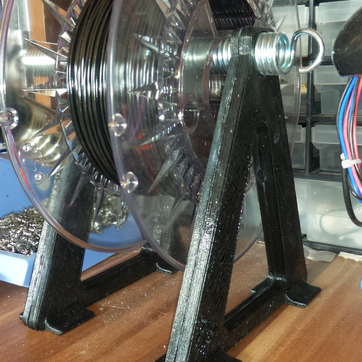 3D Printable Filament Stand 01 by SmileyFace28