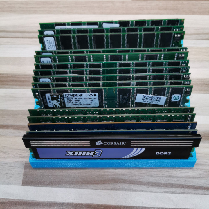 3D Printable RAM Stand by SmileyFace28