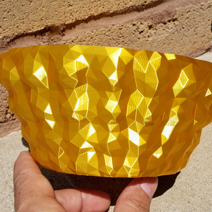 3D Printable Low Poly Bowl by Jordon