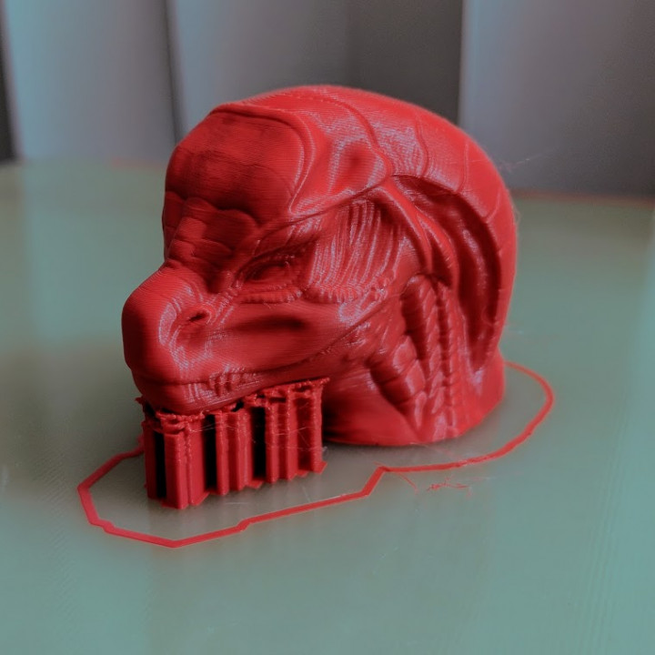 3D Printable Lizard Head by Racush Strago