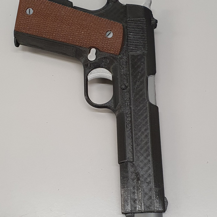 3D Print of Prop gun- Colt 1911 - Multicolor by Islidur