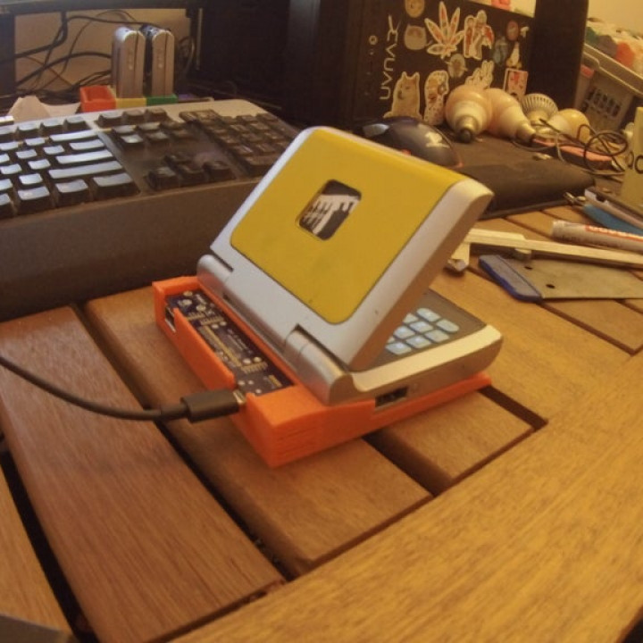 3D Printable Zipit Z2 Laptopdock by buZz