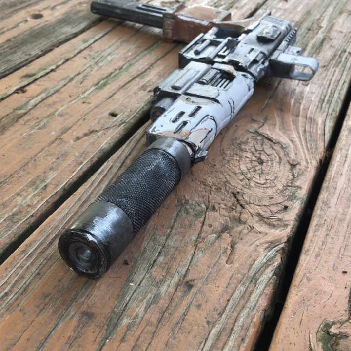 3D Printable Borderlands 3 Vladof Pistol Replica by Julio Flores
