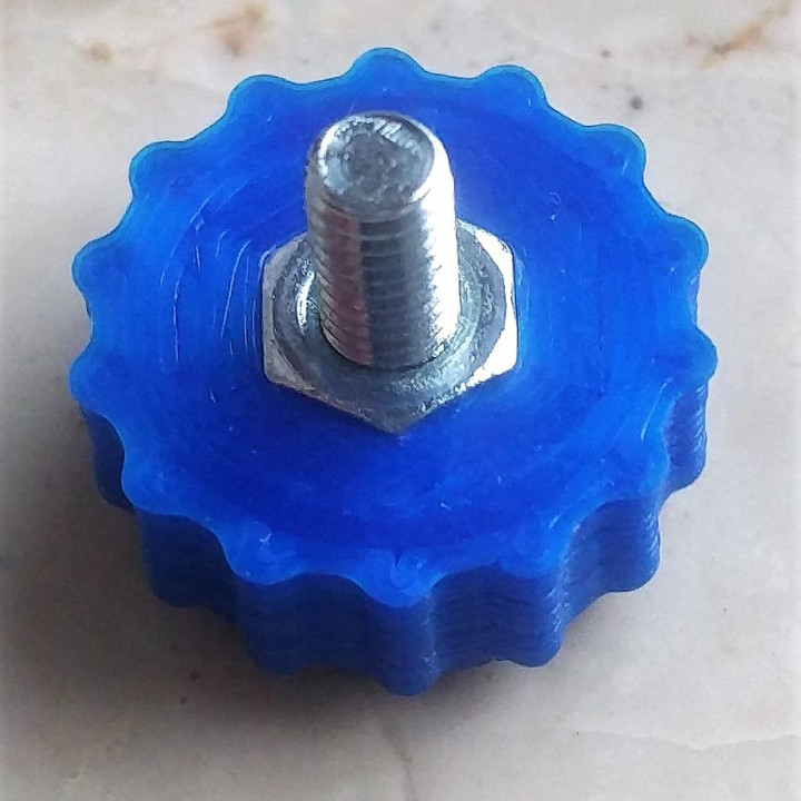 3D Printable Knob for M4 Screw by Shaggy Dog