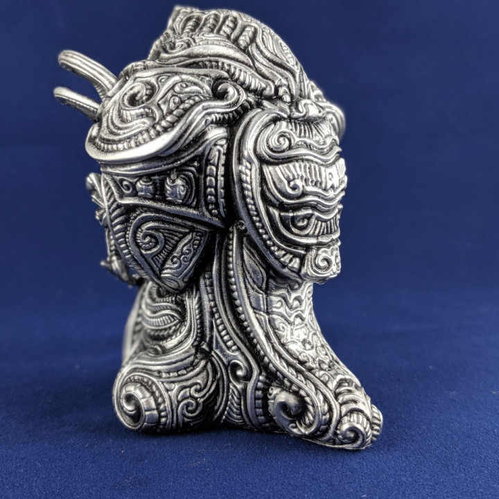 3D Printable Oracle by Zane Rogers