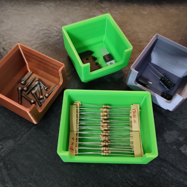 3D Printable Little Stacking Resistor Boxes by John Aldred