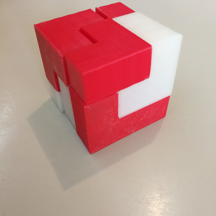 3D Printable Easy Puzzle Cube by procione92
