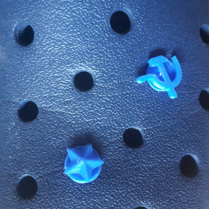 3D Printable Crocs button base and motive by Toni