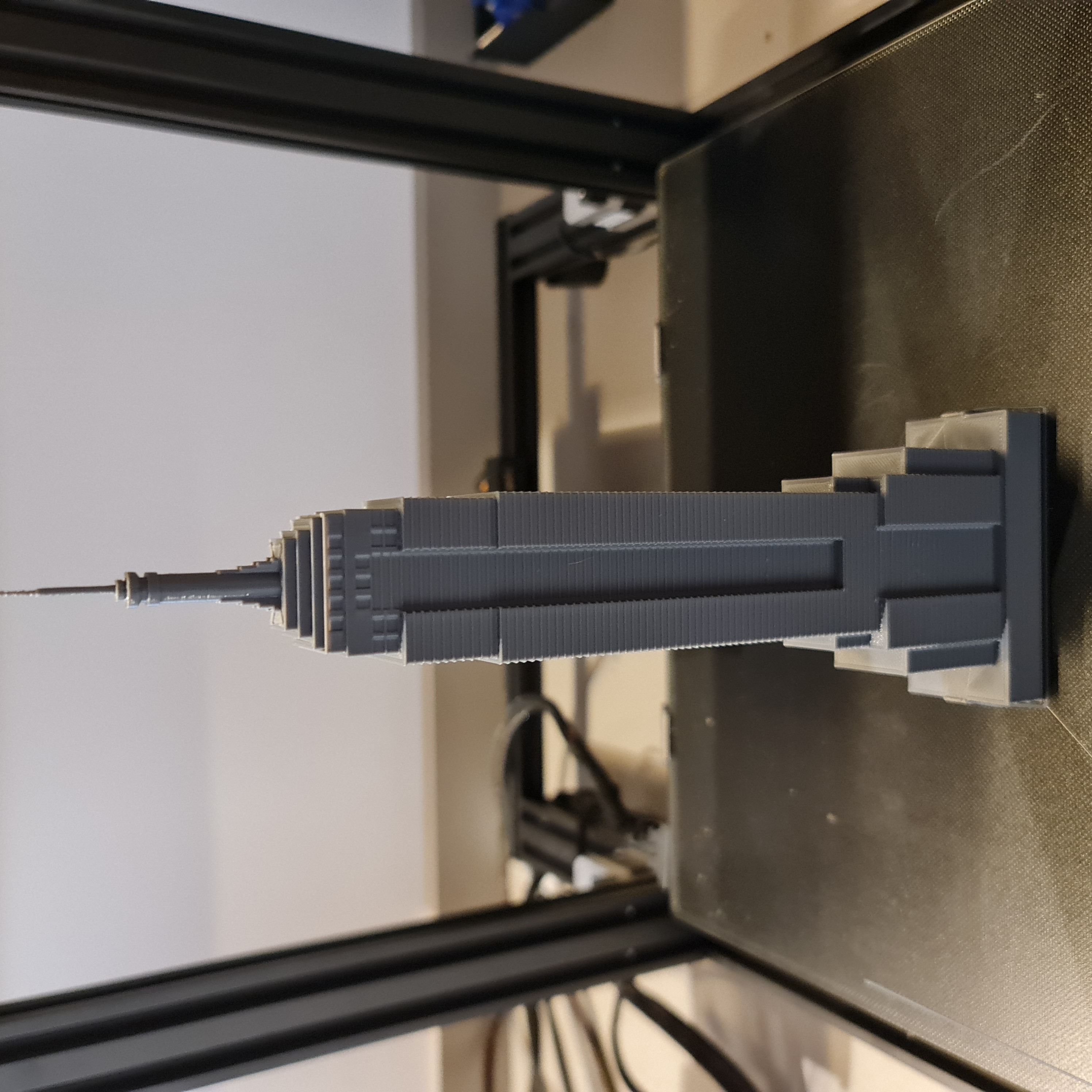 3D Printable Empire State Building - New York City by MiniWorld3D