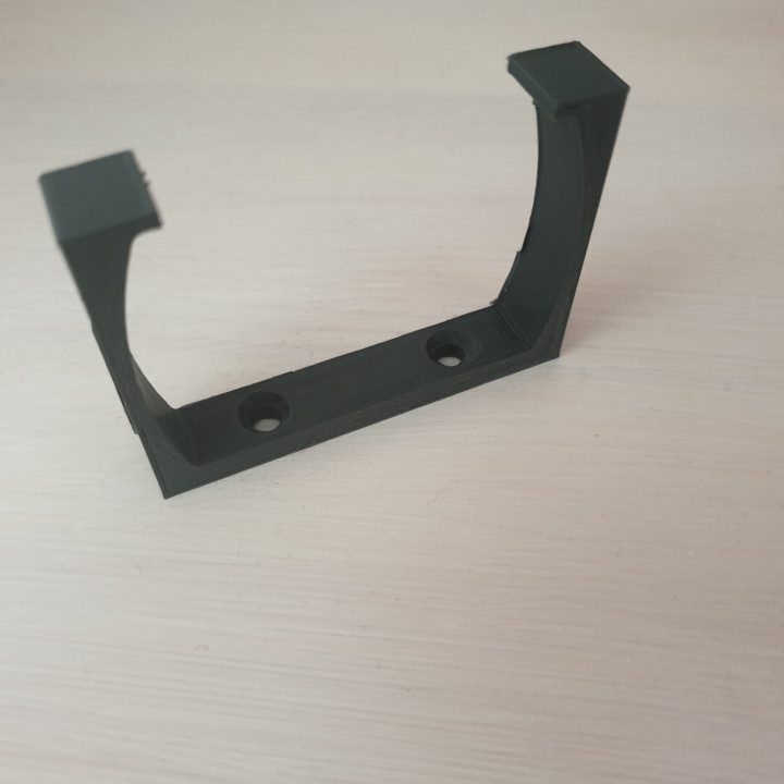 3D Printable Power Strip Holder by Lars Vistrup Skov