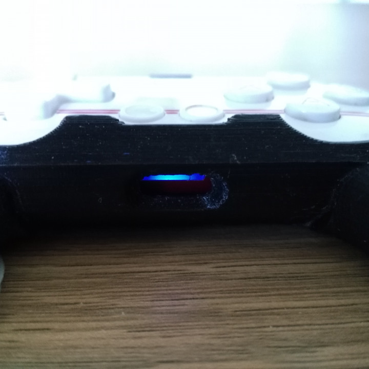 3D Printable 8bitdo ZERO gamepad handles by VILLI Hugo