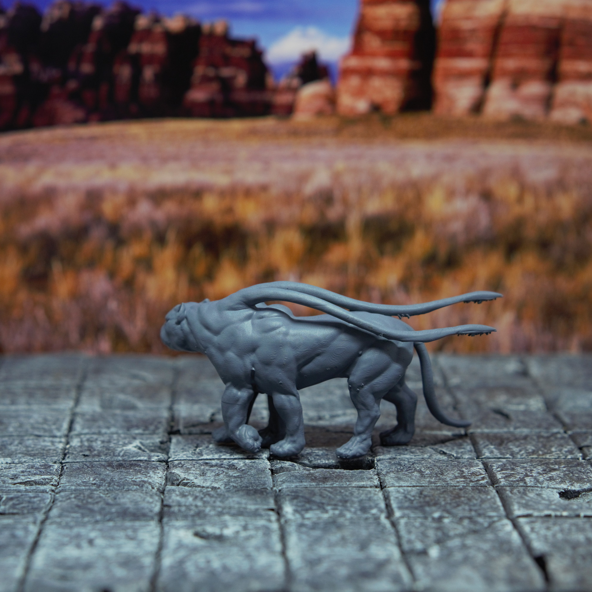 3D Printable Displacer Beast - Tabletop Miniature by Yasashii Kyojin Studio
