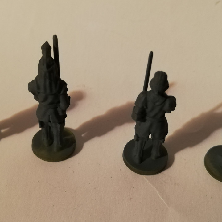 3D Printable Knight Miniatures for Ravensburger Labyrinth Boardgame by ...